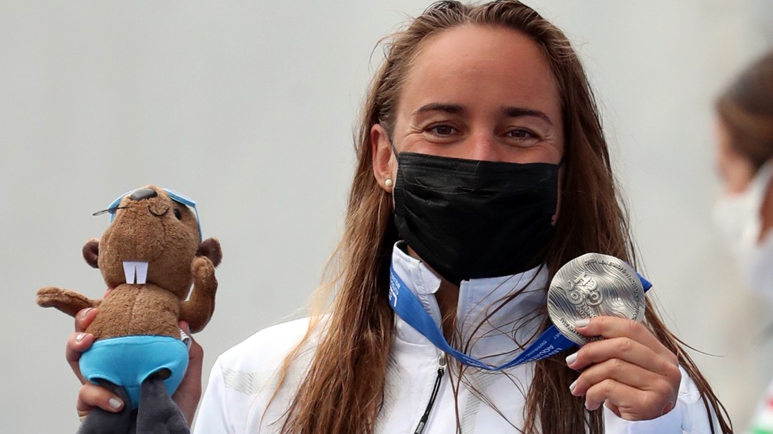 Olasz Anna nyerte a budapesti nyílt vízi úszás első magyar érmét - Blikk