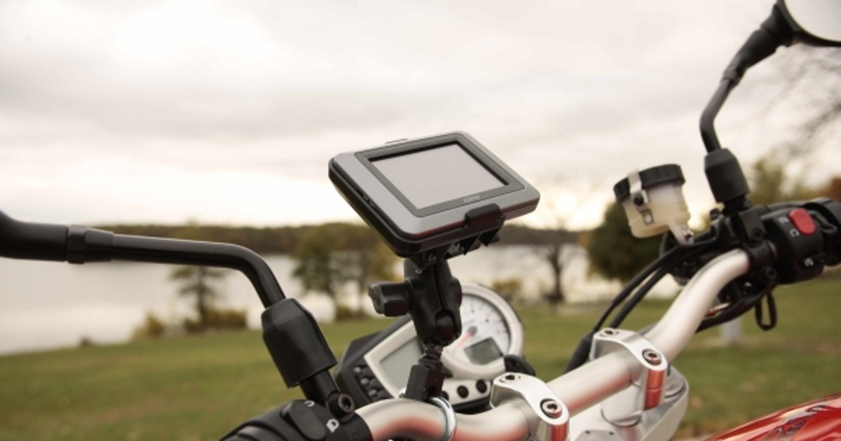 Garmin zumo 220 – z myślą o motocyklistach