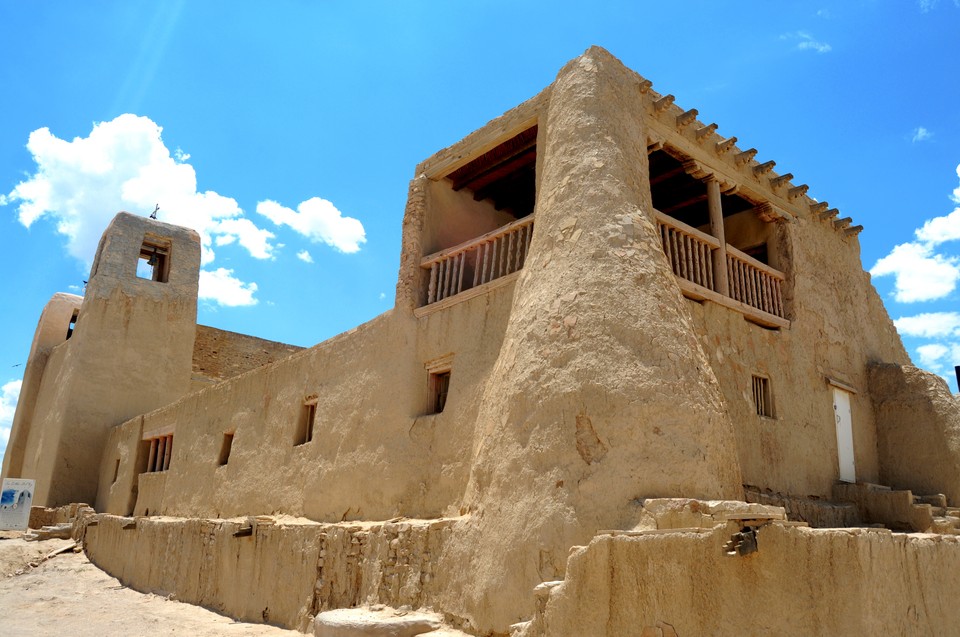 Indiańskie Acoma Pueblo na południu Stanów Zjednoczonych - Podróże