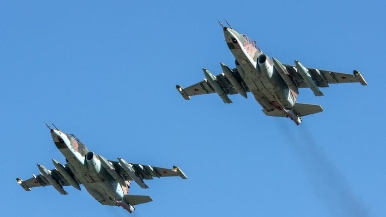 Rosyjski samolot szturmowy Su-25 zestrzelony koło Bachmutu. Jest ...