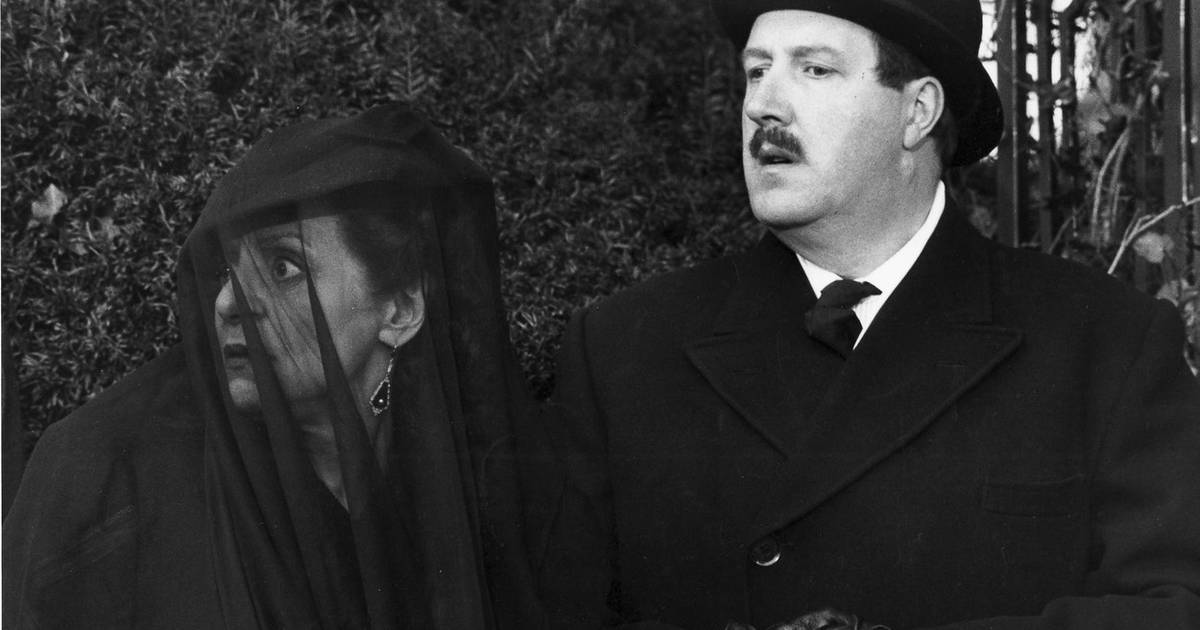 Preminuo Rene iz serije „Alo, Alo” Noizz