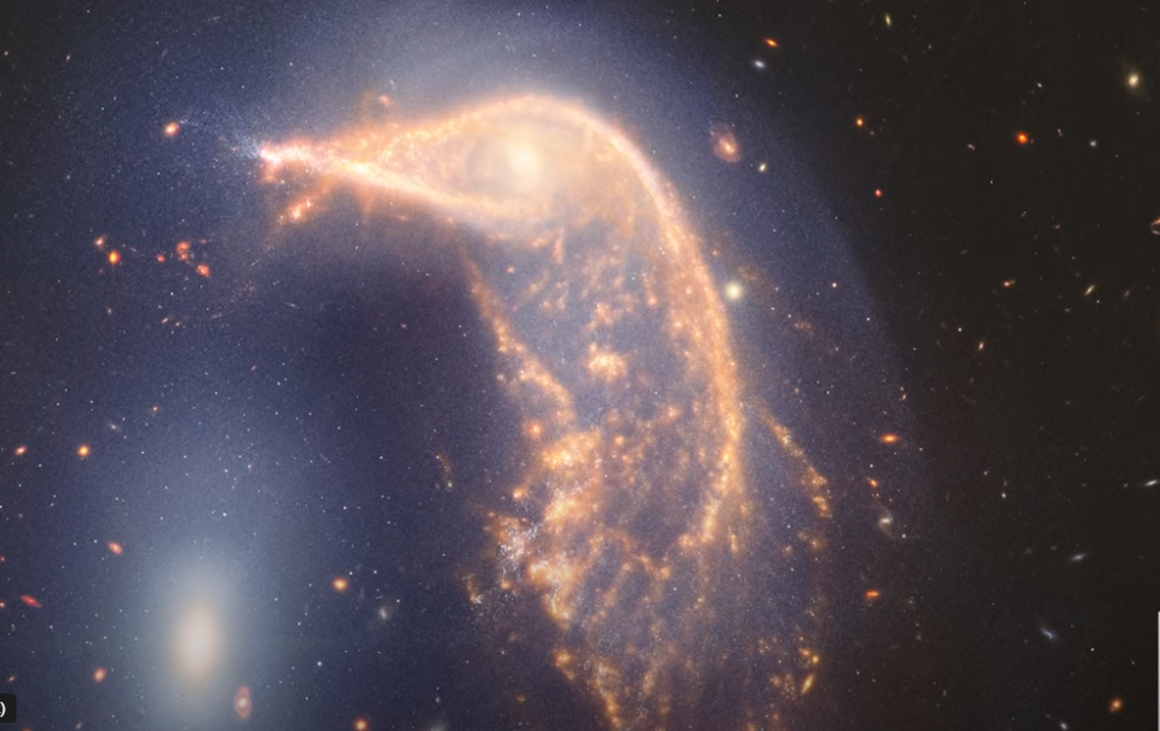 NASA objavila slike dve galaksije - Blic