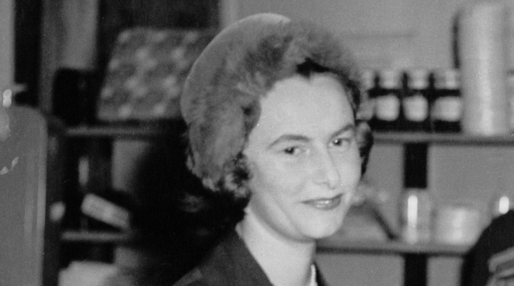 97 évesen meghalt II. Erzsébet királynő legjobb barátnője - Blikk