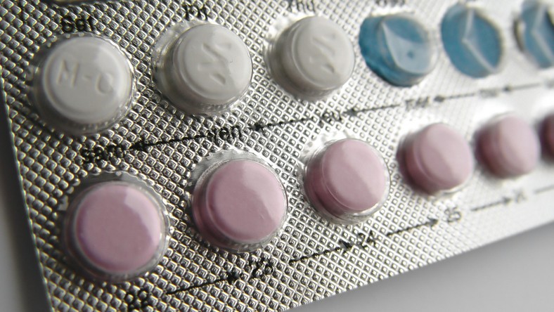 Antykoncepcja hormonalna - jak działa, skutki uboczne, skuteczność ...