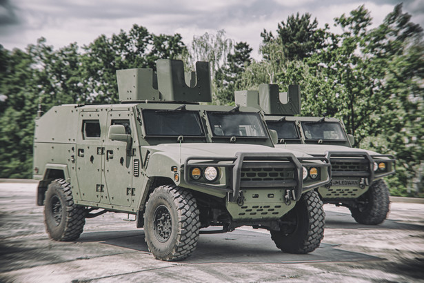 Kolejna dostawa koreańskich lekkich pojazdów rozpoznawczych Legwan ...