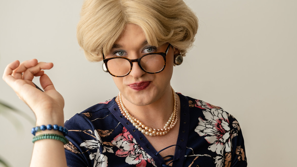 "Ta Jedna Ciotka" jest gejem. Zdradził, jak wyglądał jego coming out ...