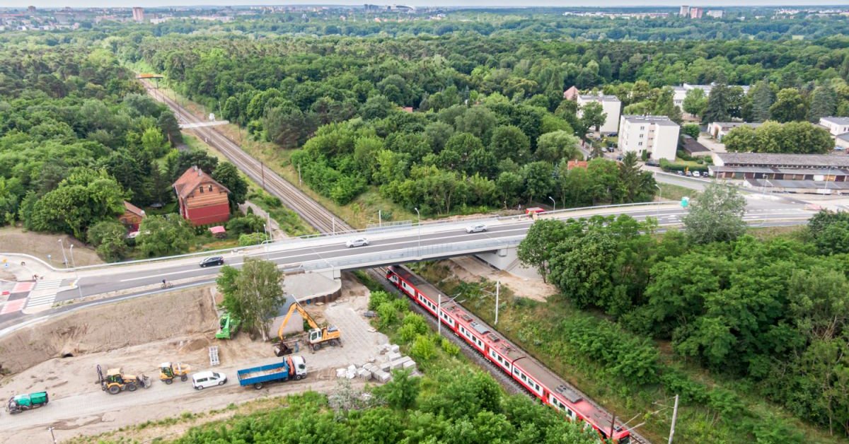 Koniec z przejazdem przez tory – rusza rozbiórka - Informacje