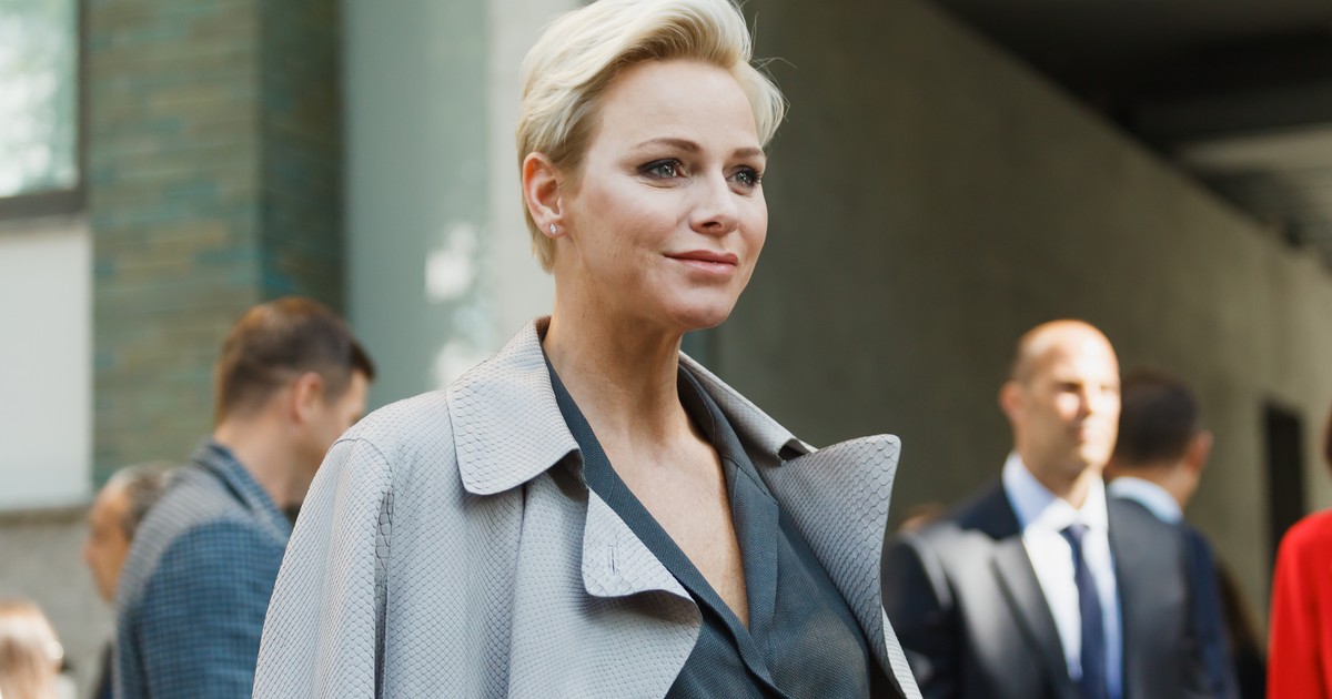 Księżna Charlene ma troskliwego opiekuna. To nie jej mąż, książę Albert ...