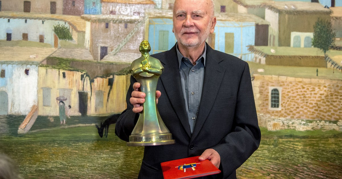 Adam Zagajewski zdobywcą Międzynarodowej Nagrody Poetyckiej im. Janusa ...