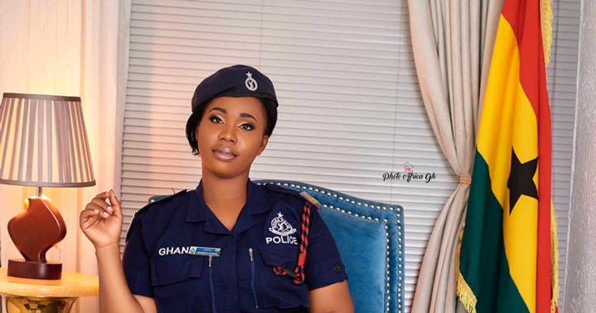 Meet The Beautiful Policewoman Who Has Set Tongues Wagging On Social