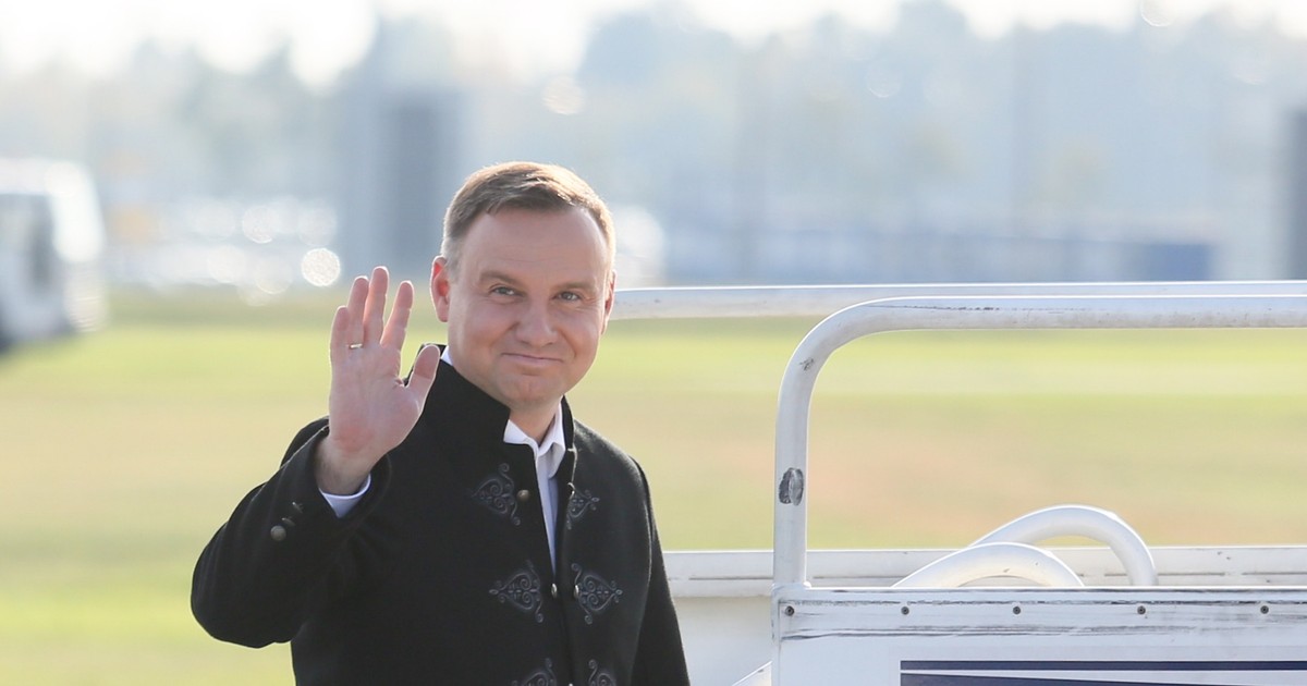 Szatkowski: pożądana rozmowa prezydenta z ministrem obrony - Wiadomości