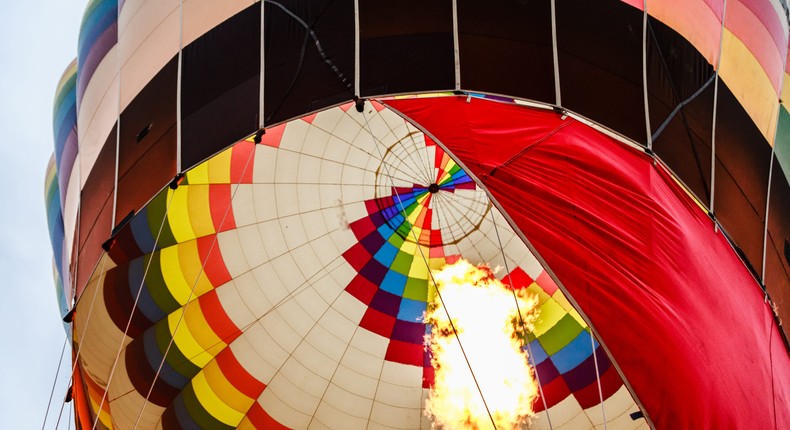 The pilot of a hot air balloon is facing homicide charges after a ...