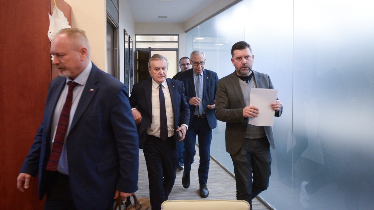 Gorąco w siedzibie PAP-u. Doszło do przepychanki. "Takiego cyrku ...