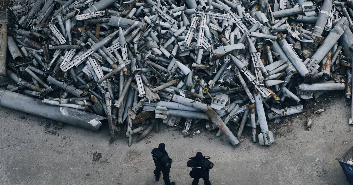 Stos pocisków w Charkowie. "Zdjęcie, które wyraża więcej niż tysiąc ...