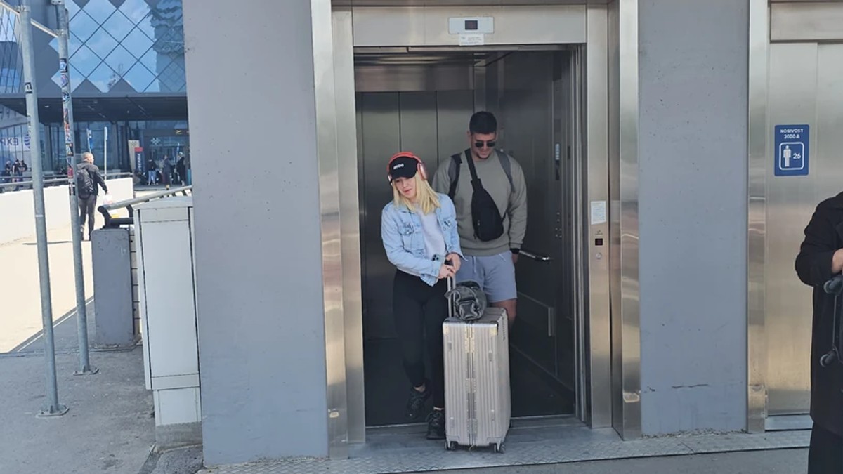 Baka Prase optužio pevačicu: "Dobra, poštena, a ima intimne odnose za more"