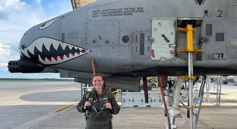 A-10 pilot reveals what it was like trying to land an attack aircraft ...