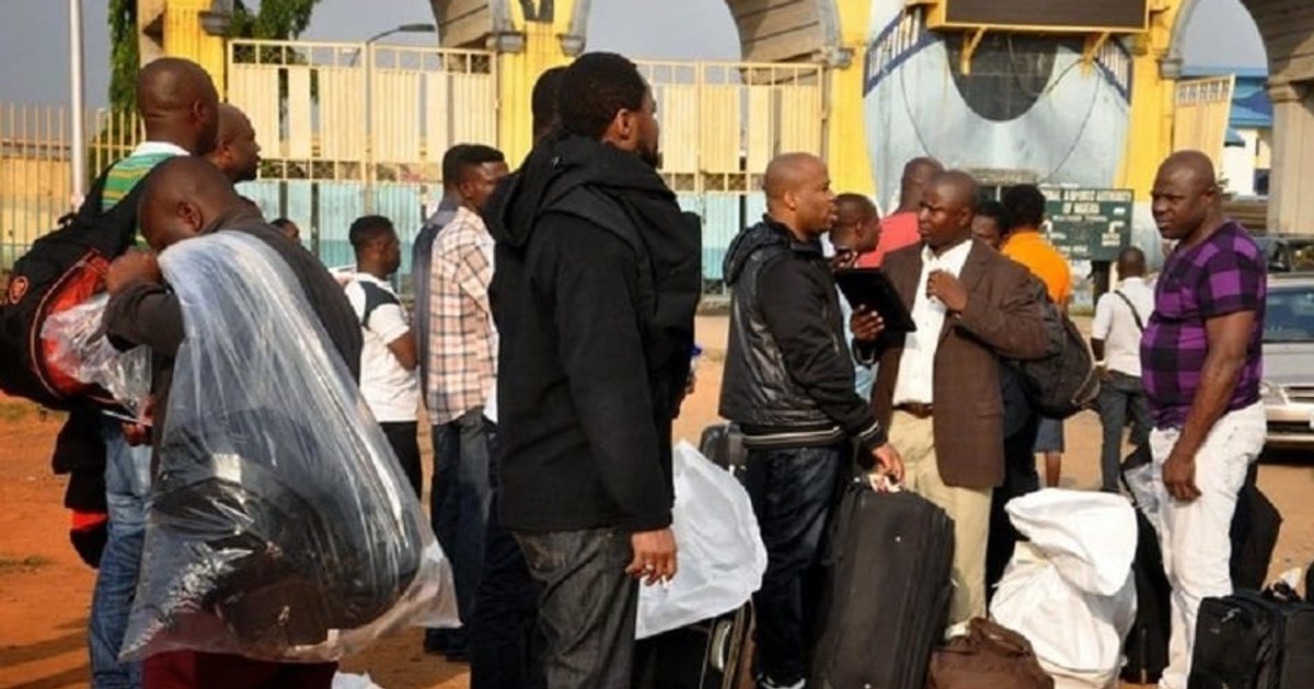 Seventeen Ghanaians deported from Germany, here’s why | Pulse Nigeria