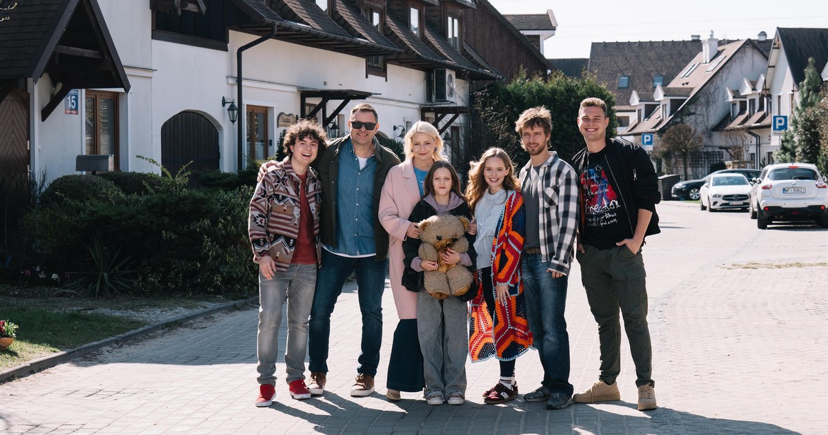 "Rodzinka.pl" po raz kolejny rozczarowała widzów. "Nie da się oglądać"