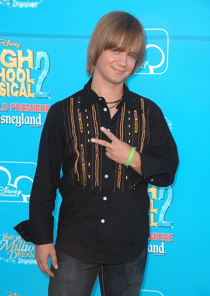 Jason Earles wcielał się w brata Hannah Montany. Jak dziś wygląda ...