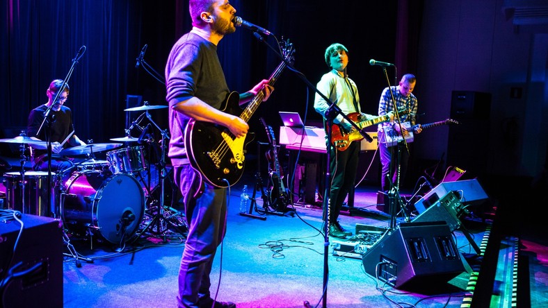 Trupa Trupa podpisała kontrakt z zagraniczną wytwórnią Sub Pop, która ...