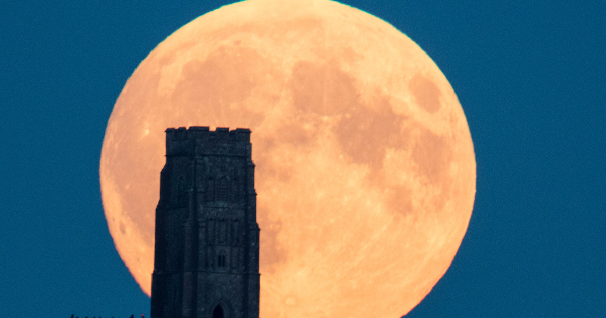The last supermoon of 2020 is happening Thursday — here's what a ...