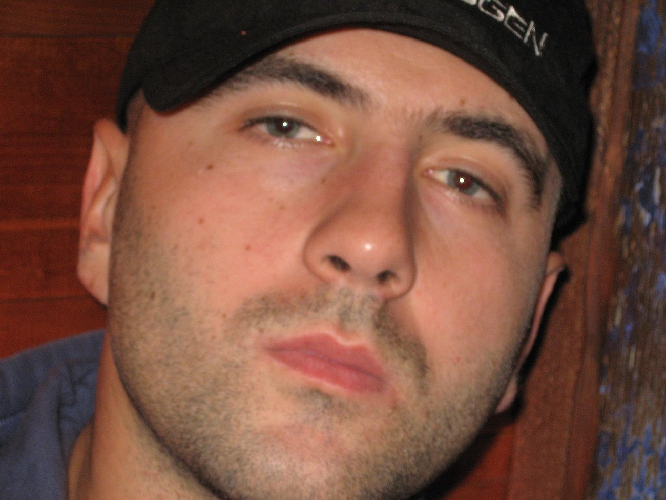 Padobranac preminuo posle skoka na aerodromu Lisičji Jarak - Blic