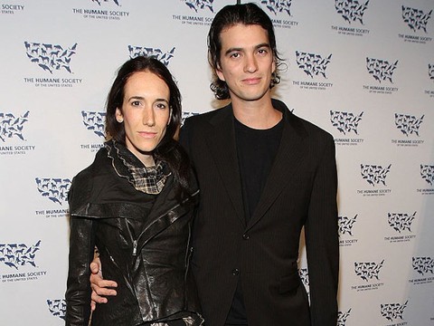 16 wild details that reveal the lavish life of WeWork founders Adam and ...