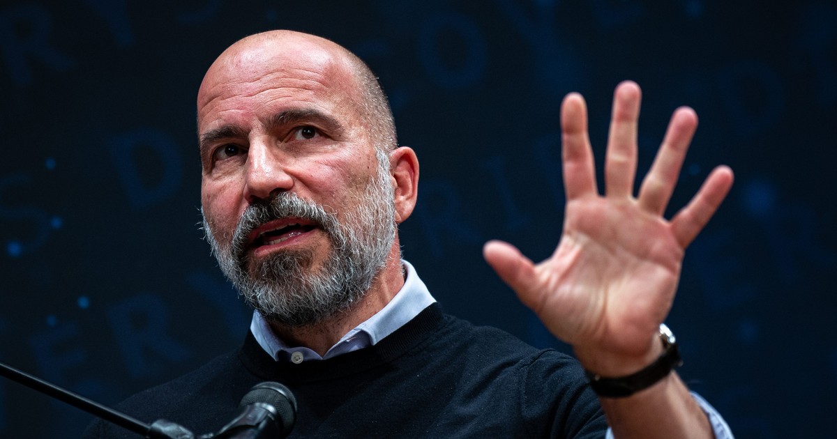 High pay, chaotic scheduling: What it's like working for Uber's AI ...