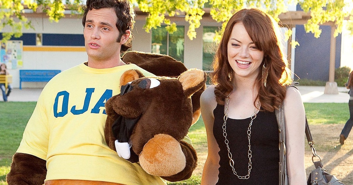 How old the stars of 'Easy A' were compared to their characters' ages ...