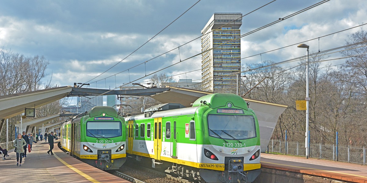 Projekt PKP na trzy lata stanął w miejscu. Szokujące fakty z raportu ...