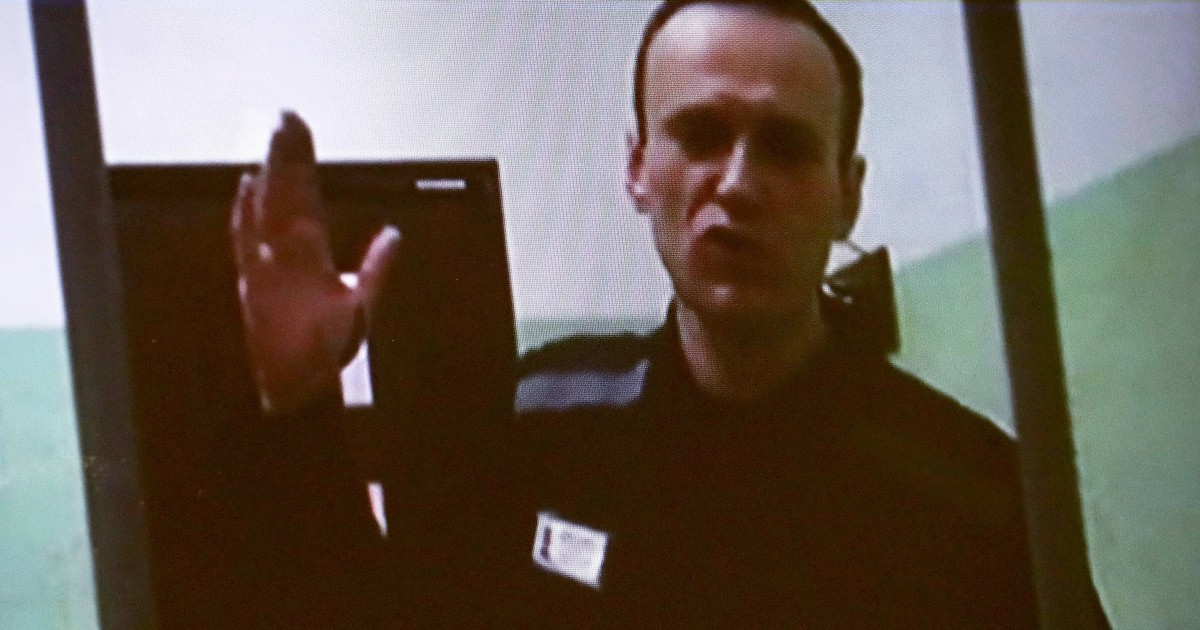 Aleksiej Nawalny zniknął. Sąd wstrzymuje nowe postępowania - Wiadomości Aleksiej Nawalny zniknął. Sąd wstrzymuje nowe postępowania - Wiadomości