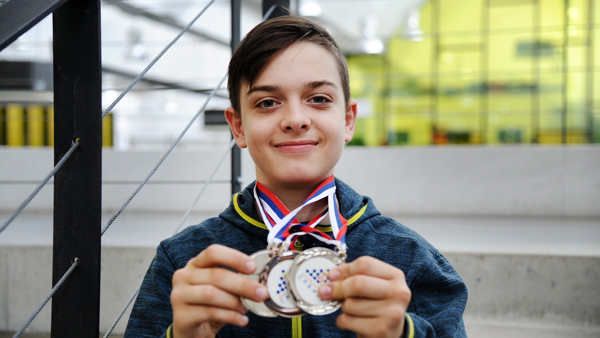 VELEMAJSTOR ILI NIŠTA Vuk Damjanović (12) igra i protiv mnogo starije ...