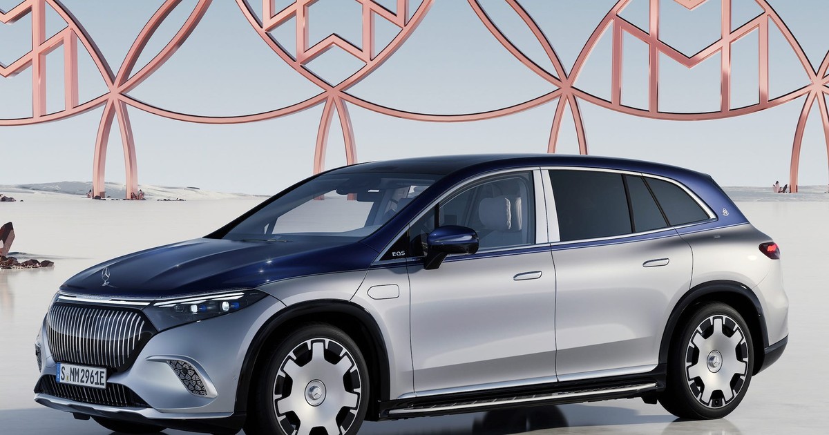 Mercedes' first electric Maybach is an utterly excessive SUV with ...