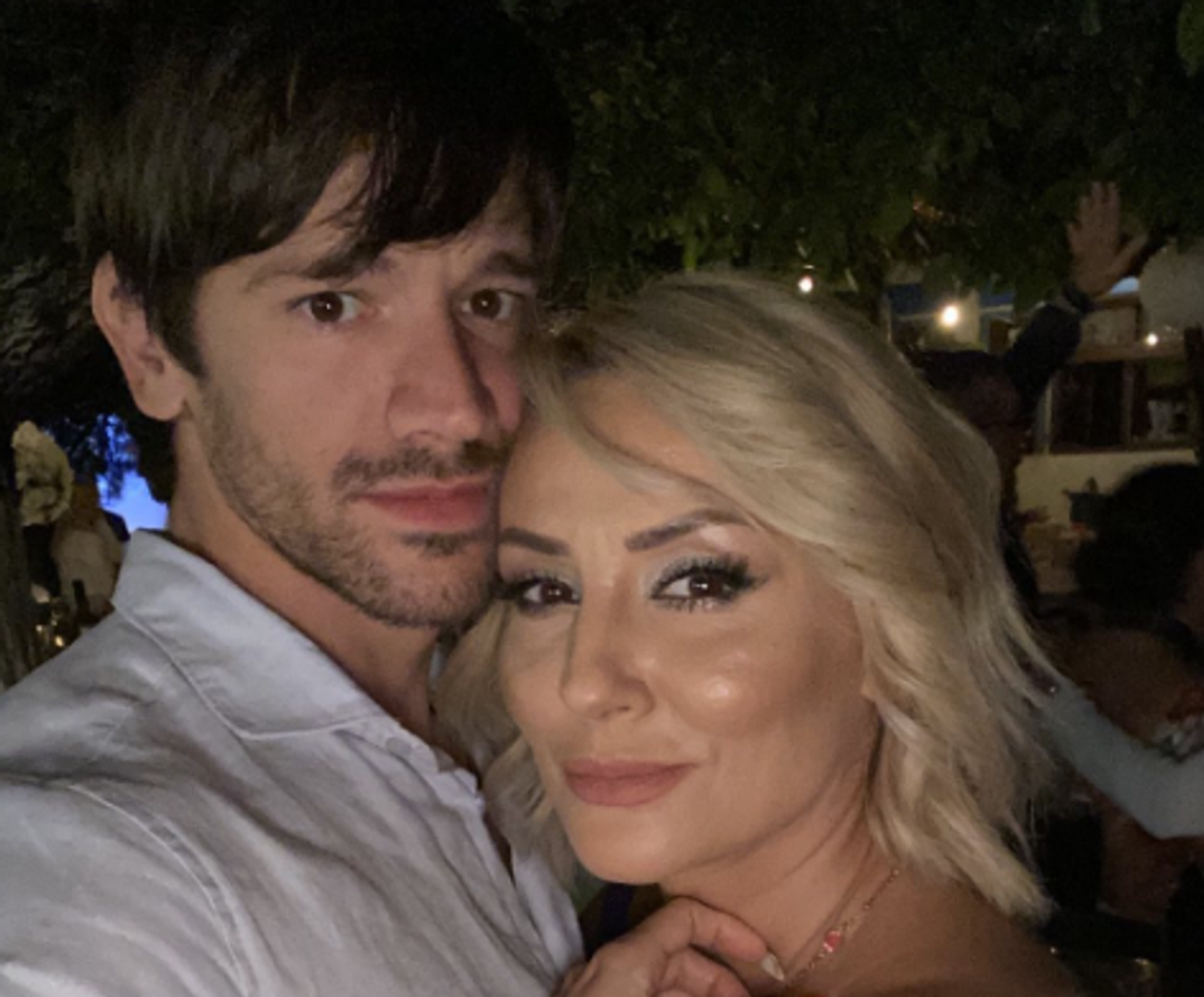 Raša Novaković ispalio Gocu Tržan i Lenu za more, pa ih slagao: "Cupkam ...