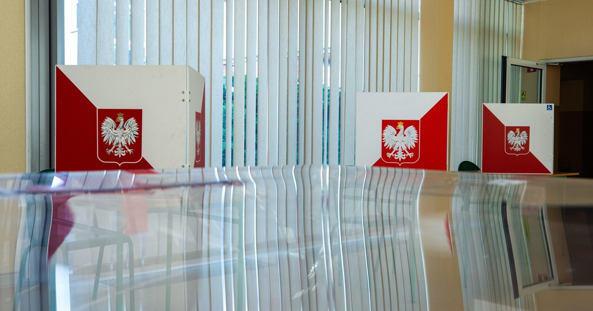 Zastanawiające wyniki głosowania w jednej z krakowskich komisji wyborczych - Wiadomości