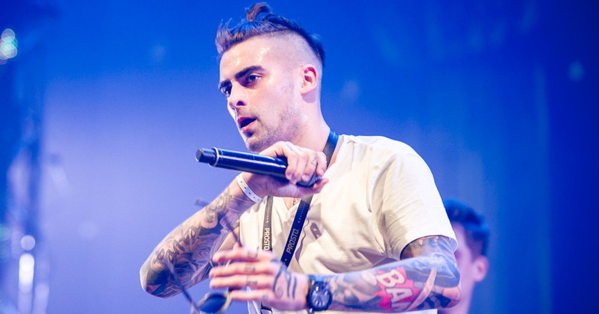 Quebonafide kończy karierę? Raper ogłosił ostatnią trasę koncertową ...