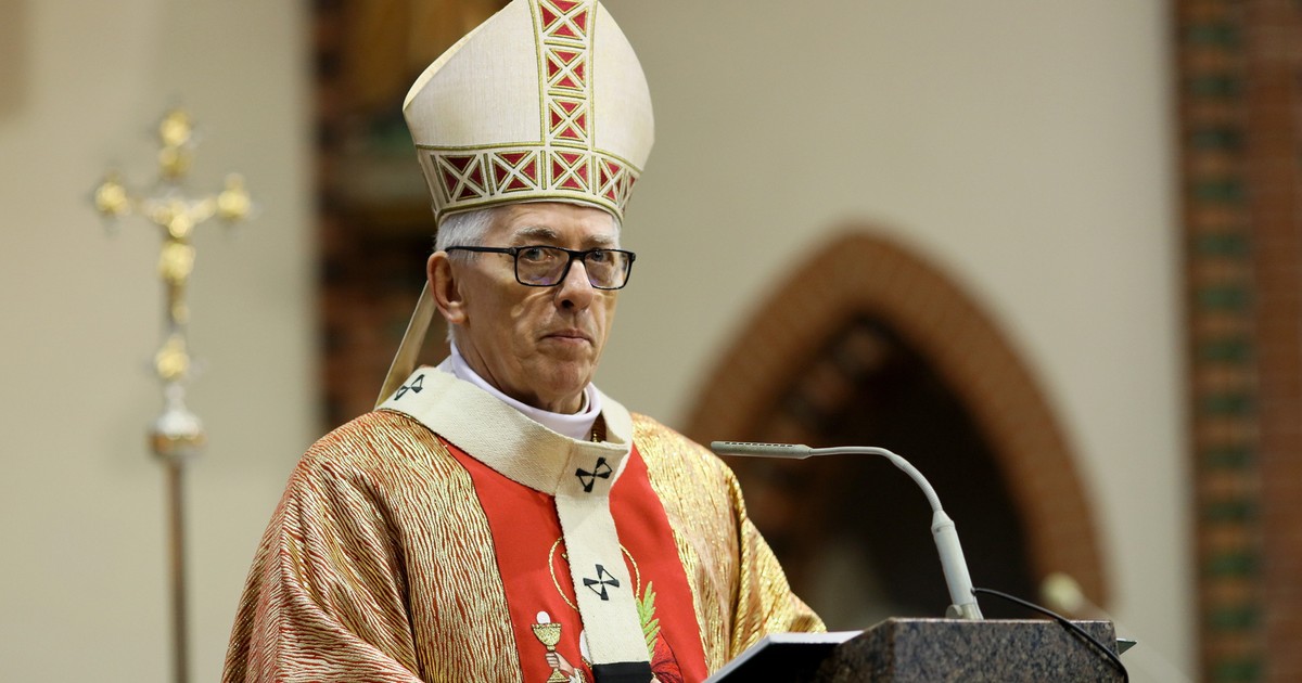 Kim jest Wiktor Skworc? Ciemne karty w życiorysie arcybiskupa - Wiadomości