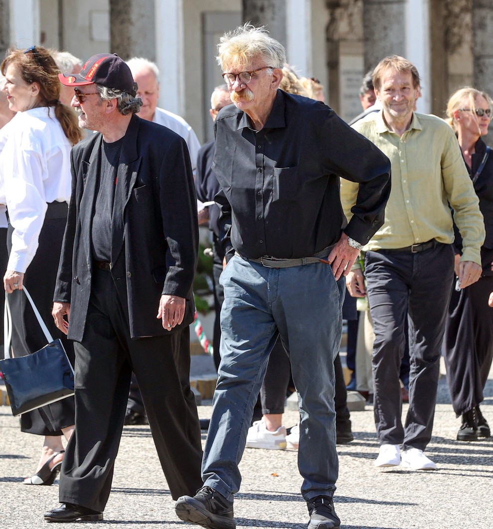 Haumann Péter temetésén részt vett a teljes színházi világ - Blikk