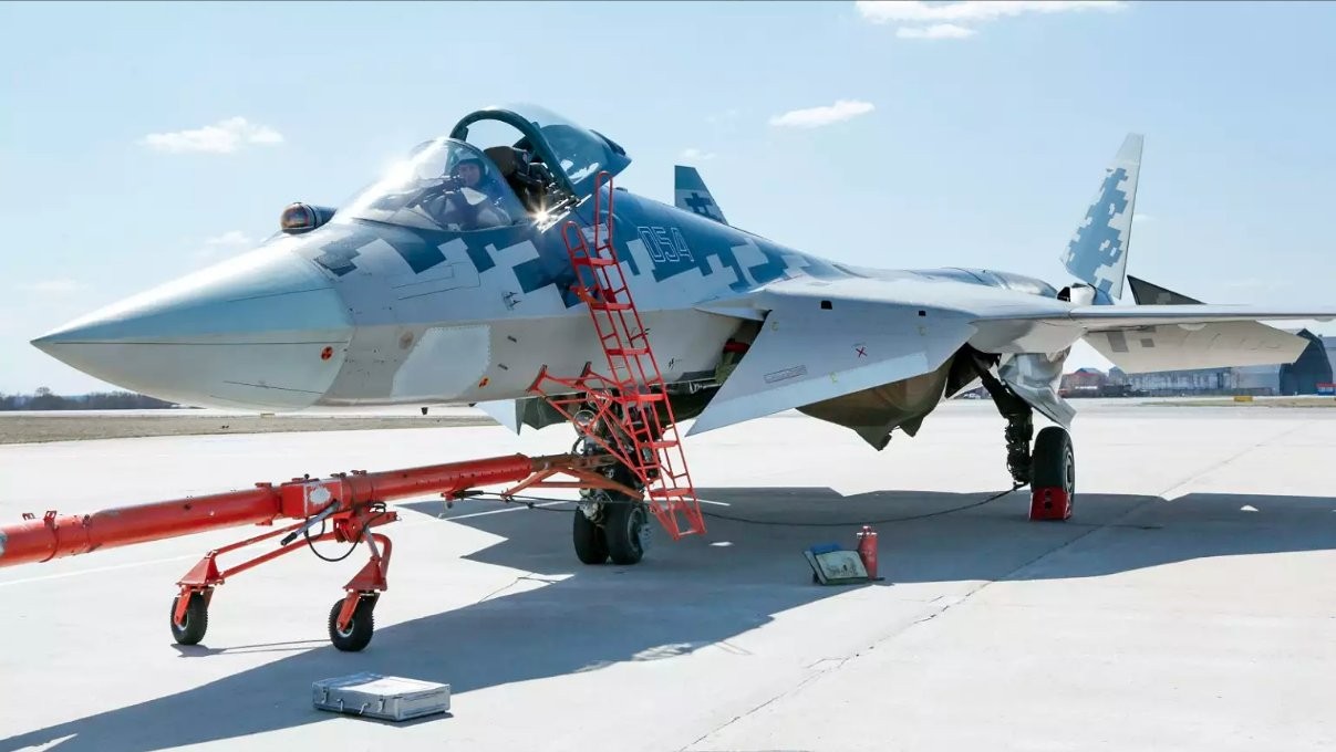 US Air Force F-16s painted like Russia's Su-57 could give the US a ...