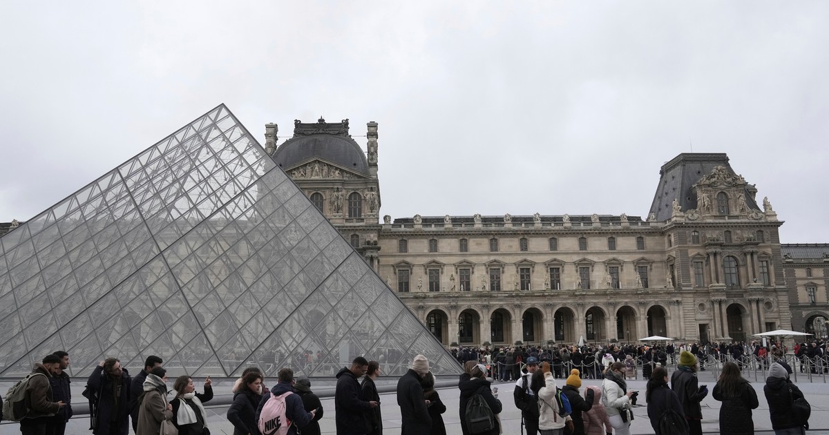 Renoviranje i proširenje Luvra: Makron najavljuje projekat vredan ...