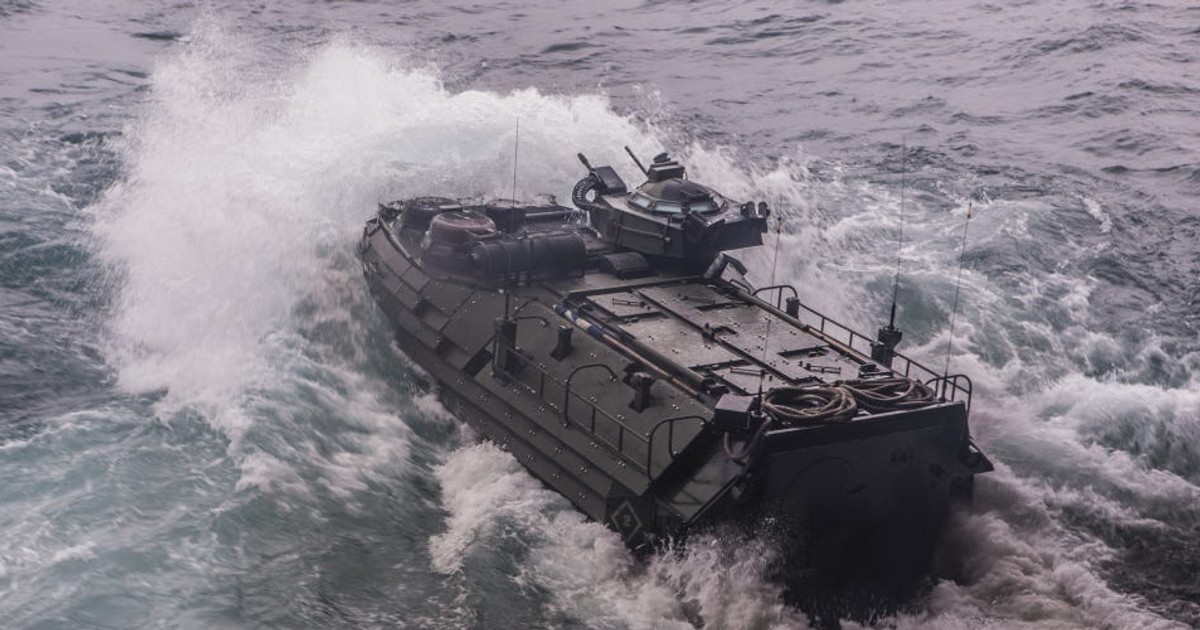 US Marine Corps fires another commander over the assault amphibious ...