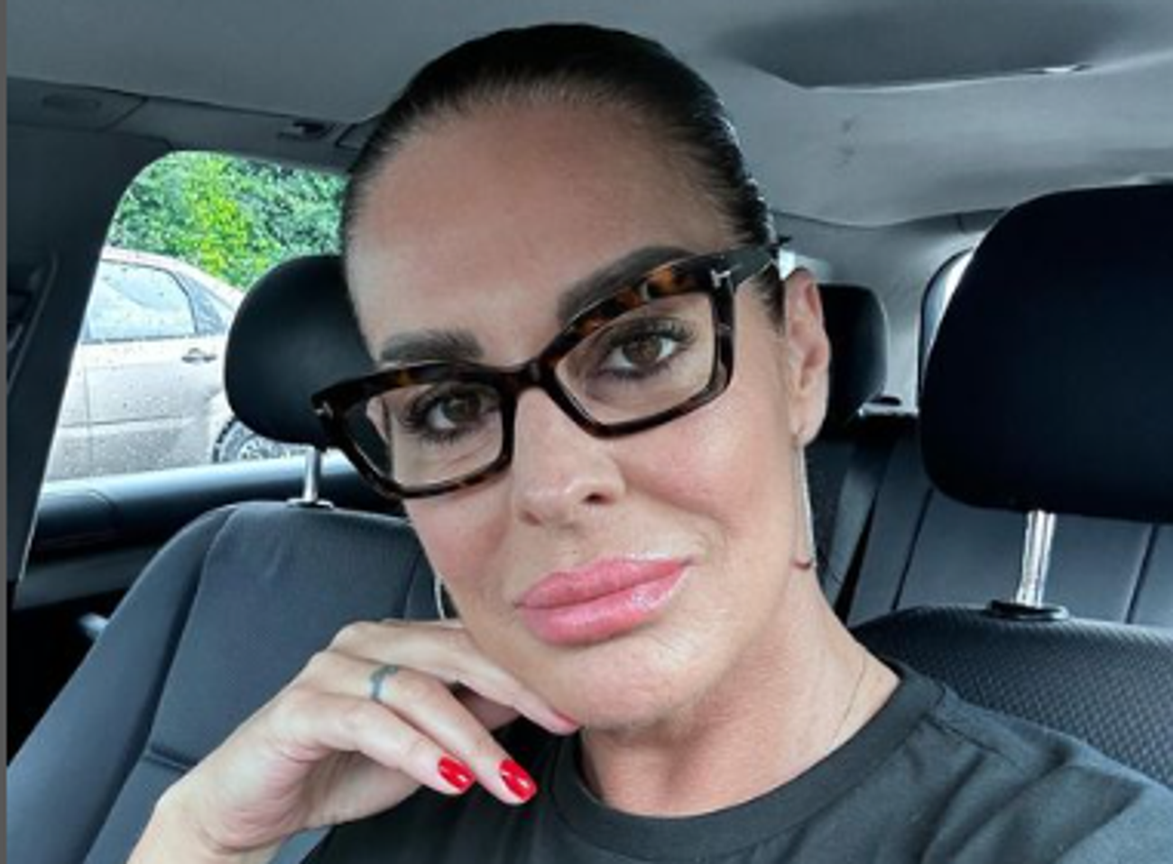 Milena Kačavenda zauzela vrelu pozu u kupaćem i pokazala golo telo ...