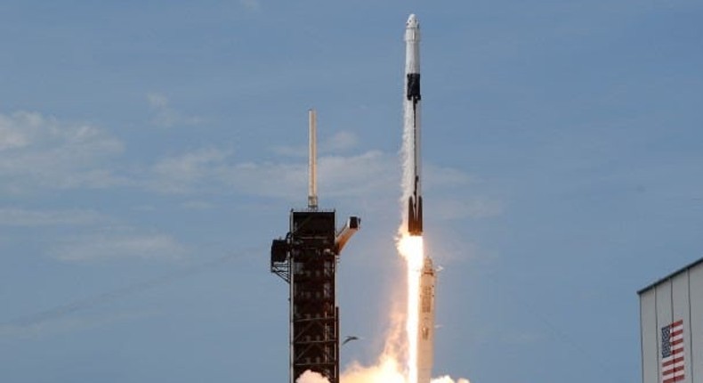 Virgin Galactic spikes 10% following successful launch of SpaceX rocket ...