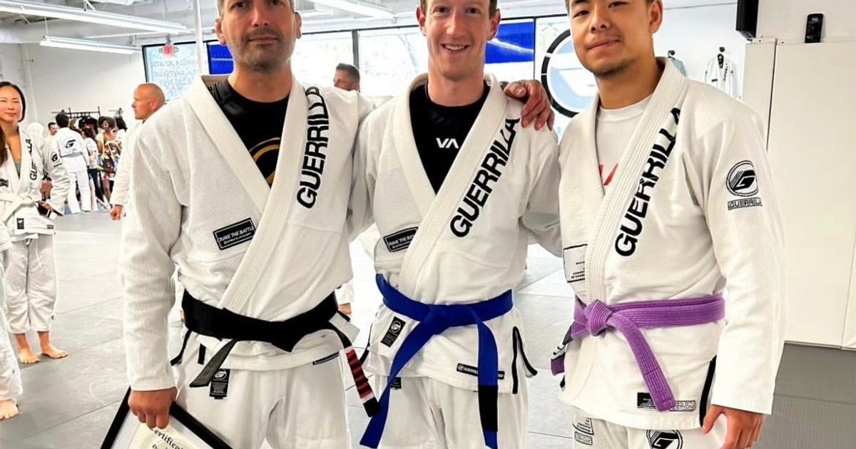 Look out, Elon Musk: Mark Zuckerberg is now a blue belt in jiu-jitsu ...