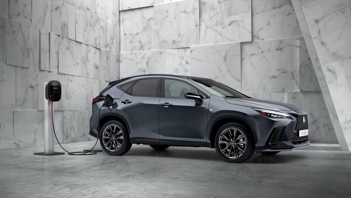 Nowy Lexus NX – w Polsce tylko hybrydowo