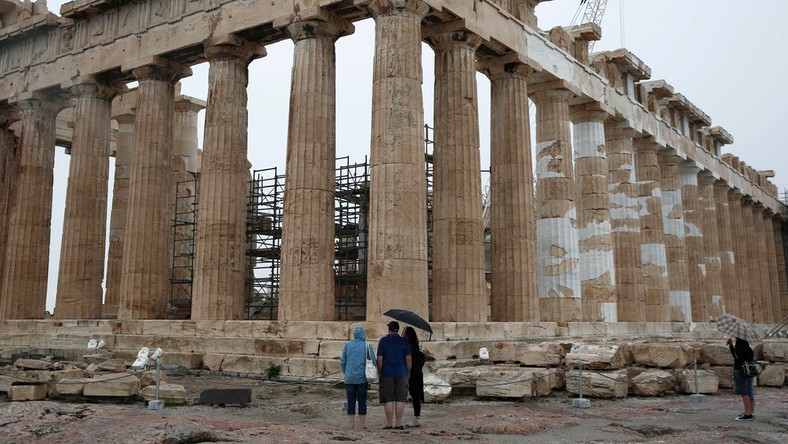 Partenon zagrożony, Akropol Ateński w rozsypce - Podróże