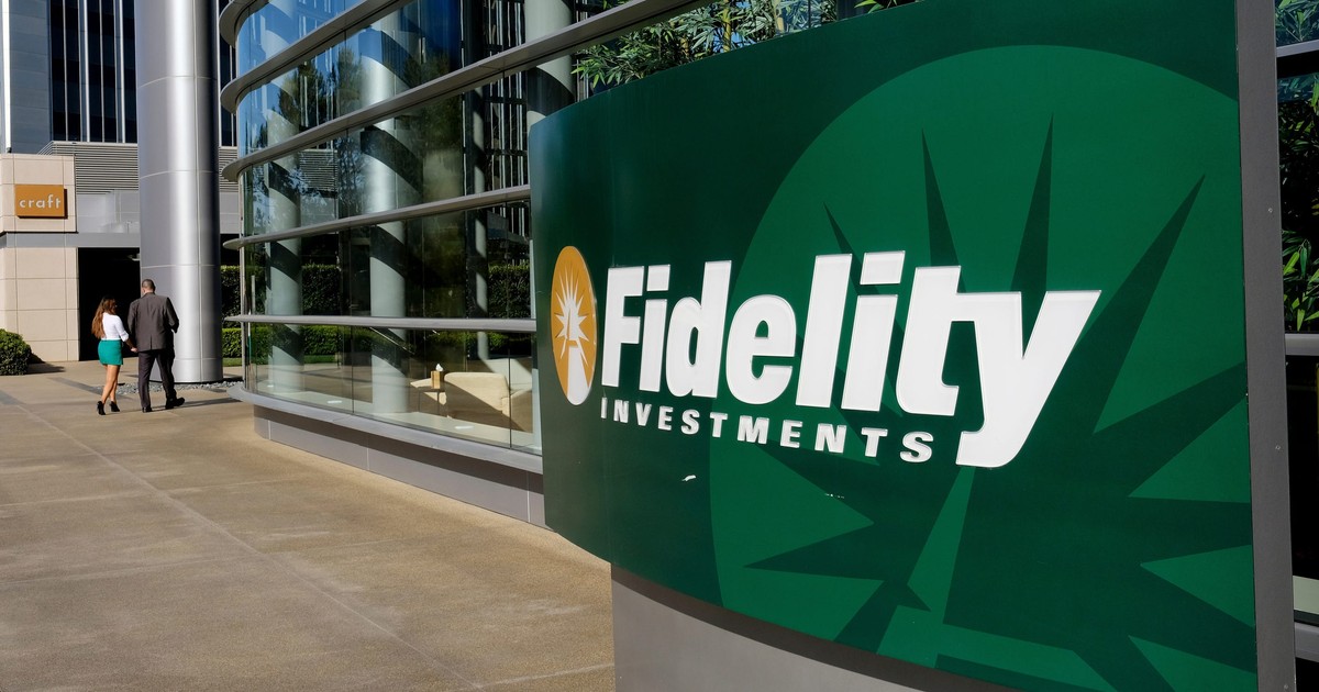Fidelity plans to offer no-fee investment services for teenagers who ...