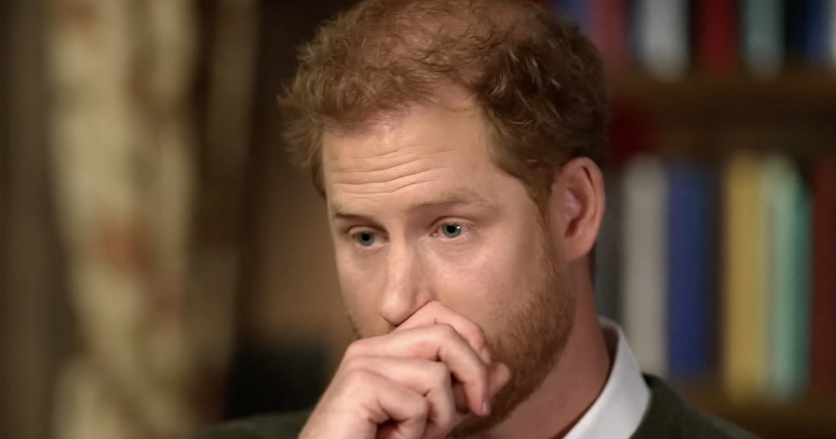 Gigantikus összegeket kaszál Harry herceg a királyi családdal való ...