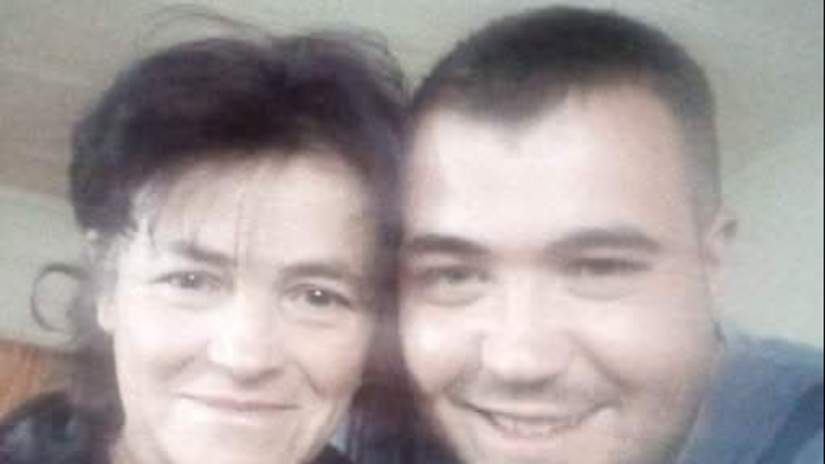 Majka i sin iz Majdanpeka umrli u istom danu: Ovo je njihova fotografija - Blic