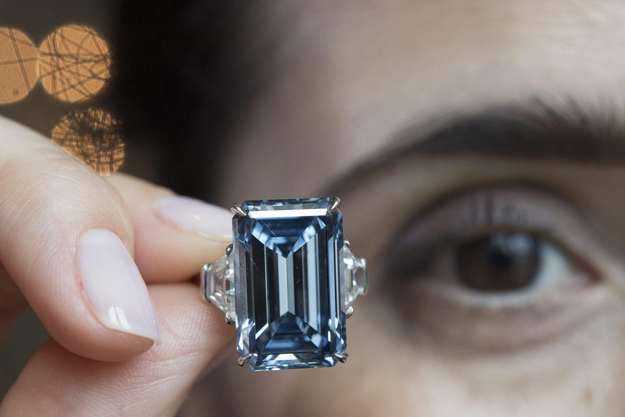 Oppenheimer Blue. Najdroższy diament świata - Biznes - Newsweek.pl